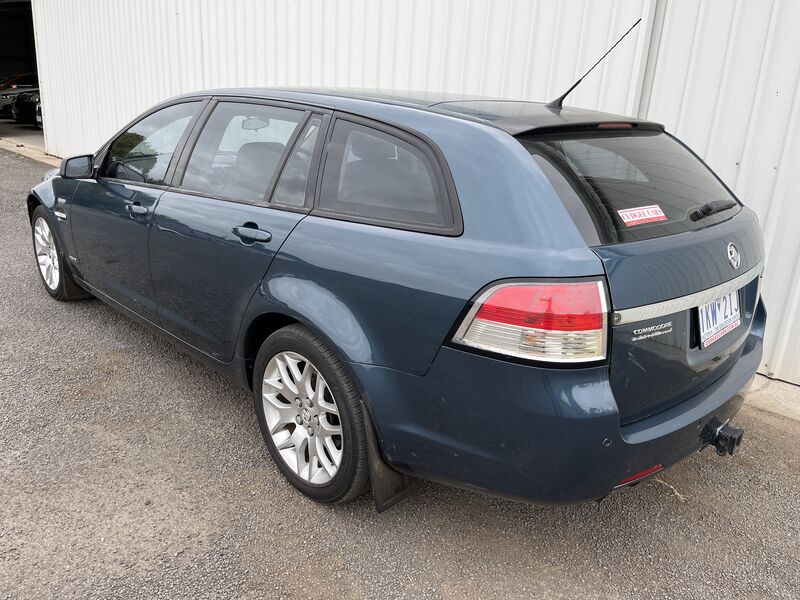 HOLDEN VE COMMODORE INTERNATIONAL SPORTSWAGON - 2010 | Cudgee Cars Pty Ltd