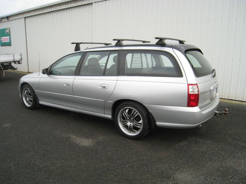 Holden VZ Commodore S/Wagon - 2006 | Cudgee Cars Pty Ltd